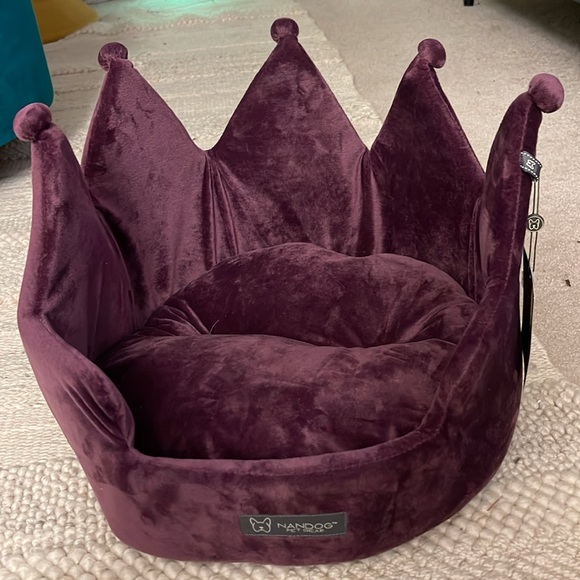 Nan Dog | Dog | Dark Purple Crown Pet Bed | Poshmark